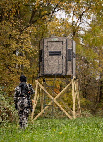 Professional Grade Hunting Blinds | Shadow Hunter Blinds | Deer Blinds